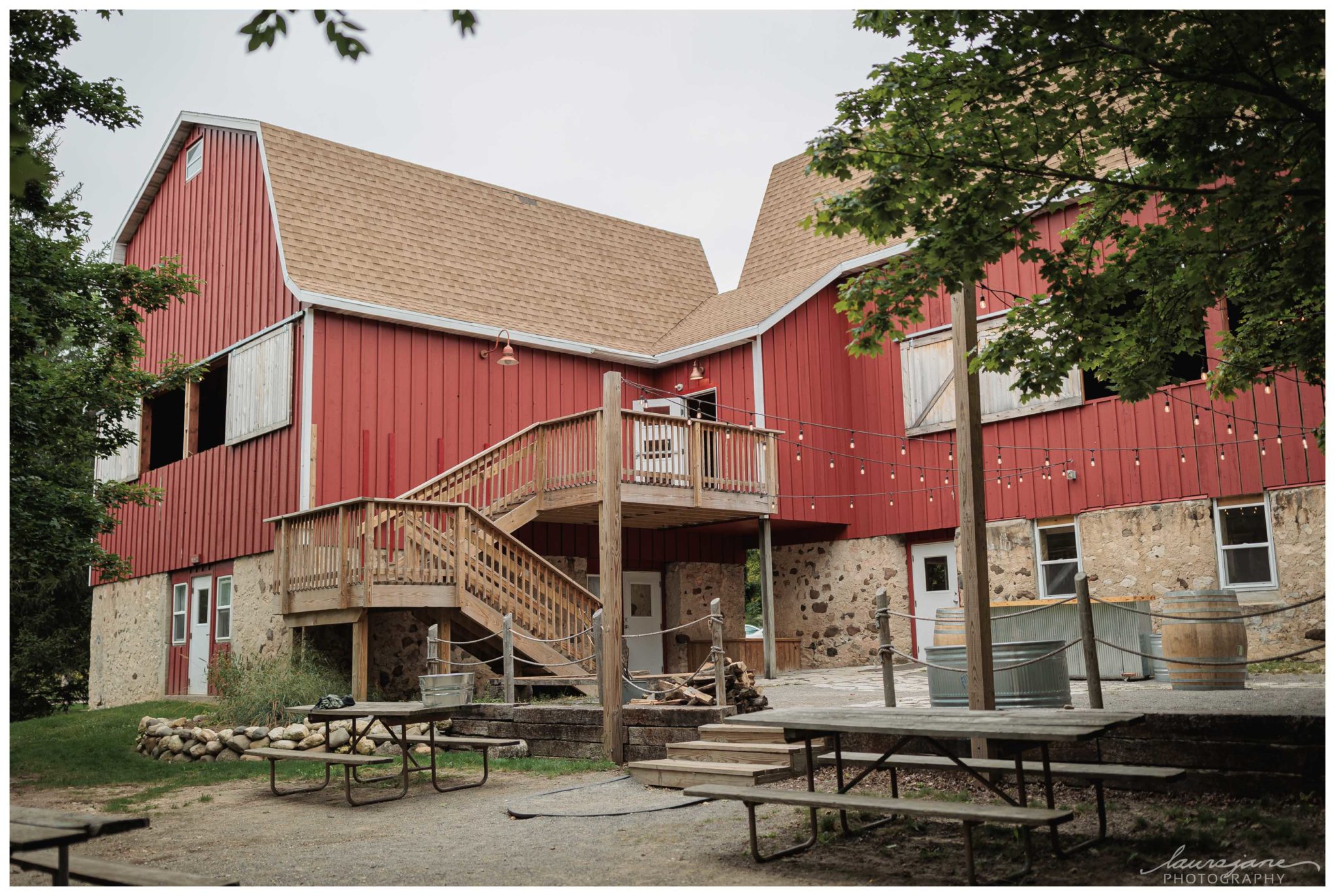 Homestead Hollow County Park Wedding - Hannah & Micah